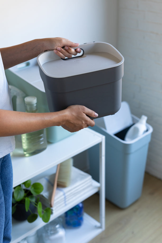 5L Ready to Collect Waste Seperation Bin - Dark Grey – Keter Australia